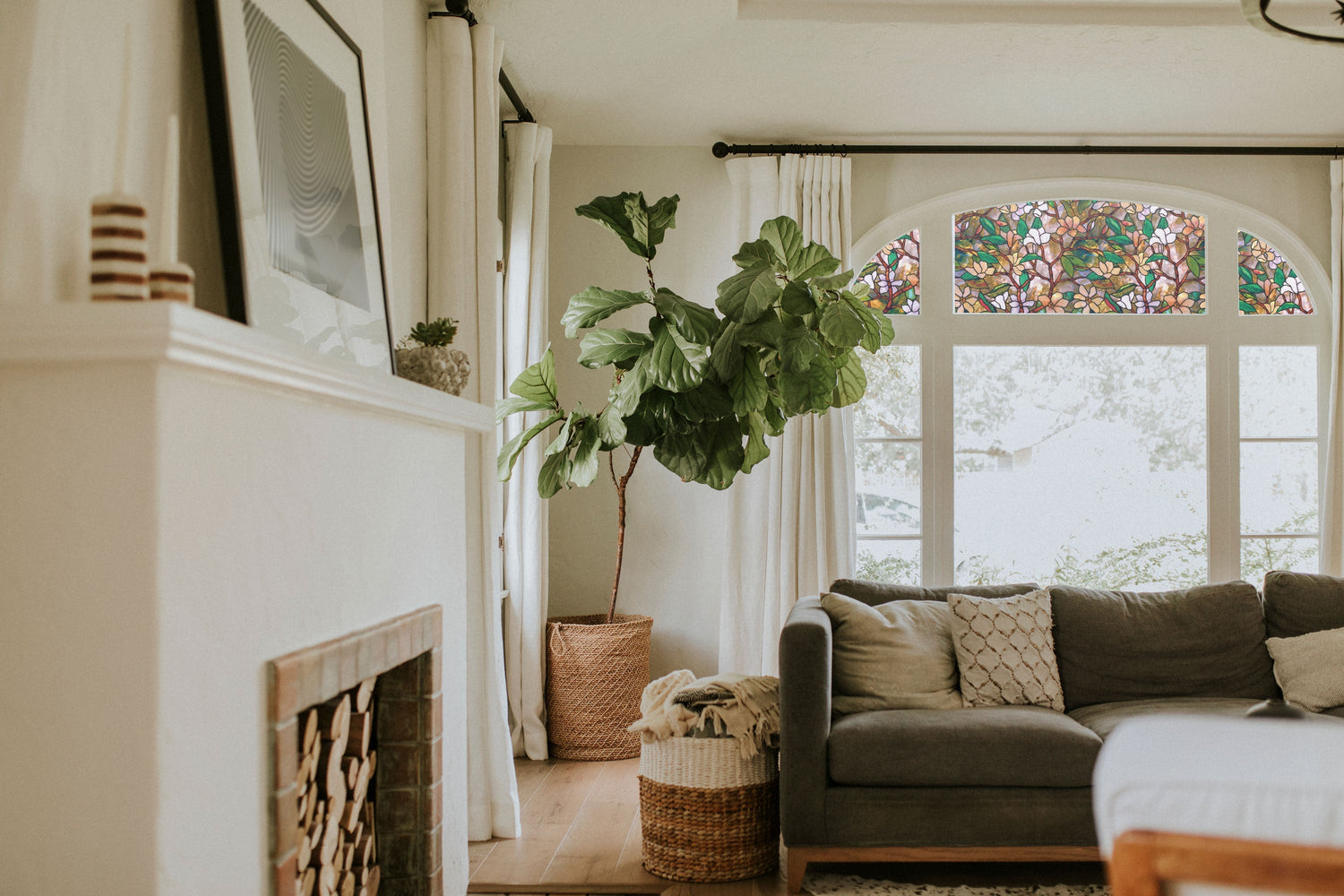 Windows of Time: A Brief History of Stained Glass – Artscape Inc